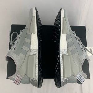adidas | Shoes | Adidas Mens Nmd R V2 Fw5327 | Poshmark